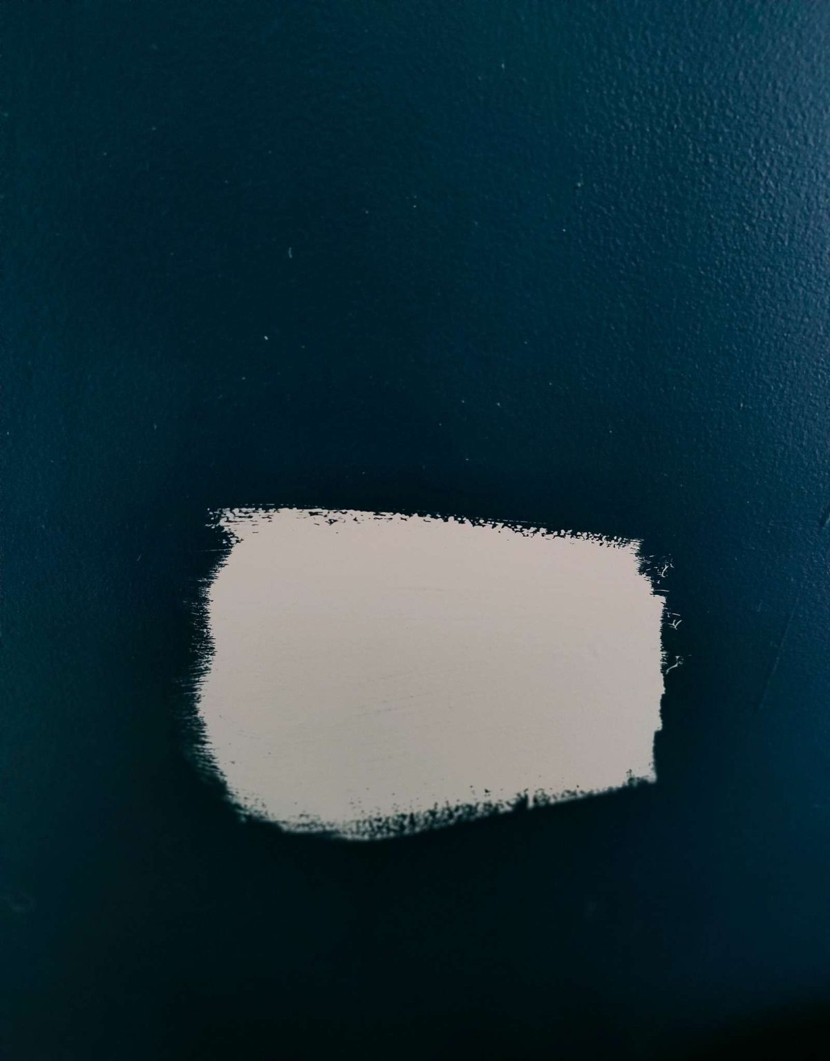 How to Paint Over Dark Colors: Expert Tips for a Flawless Finish